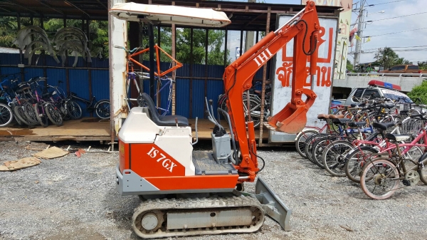 แบ็คโค IHI-IS7GX - Truck2Hand.com