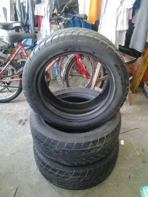 ยาง NITTO 195 55 R15 ปี 10 - Truck2Hand.com