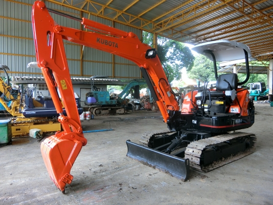 ขายด่วนรถขุด ยี่ห้อยอดนิยม KUBOTA K035-3 (* - Truck2Hand.com