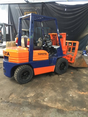 ตลาดซื้อขาย เครื่องจักร รถฟอร์คลิฟท์ TOYOTA (โตโยต้า) สมุทรสาคร มือสอง ...