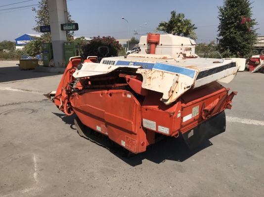 รถเกี่ยวข้าว Kubota รุ่น RX1100 - Truck2Hand.com