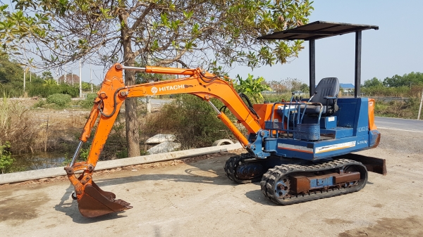 ขายด่วนรถแบคโฮKUBOTAคูโบต้าKH26เทียบเท่าPC3 - Truck2Hand.com