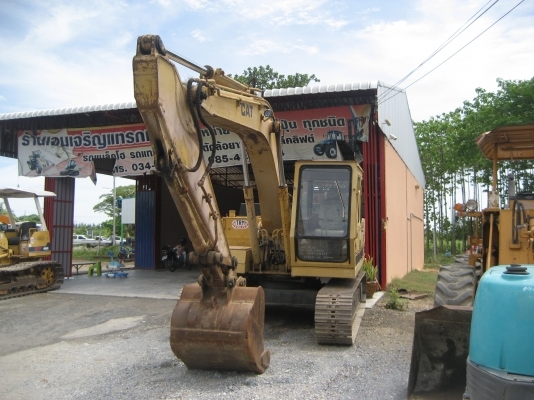 รถขุด CAT E120 เก่าญี่ปุ่นแท้ ไม่ผ่านการใช้ - Truck2Hand.com