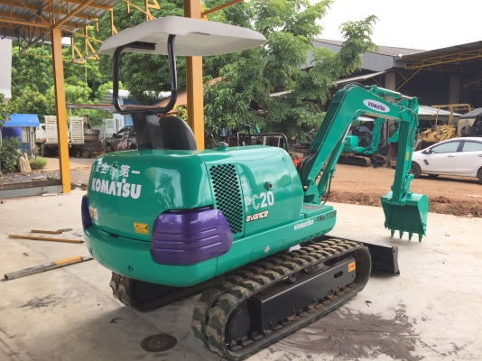 ขายรถขุด KOMATSU PC20-7 ยอดนิยม ทำสี,เช็ดระ - Truck2Hand.com