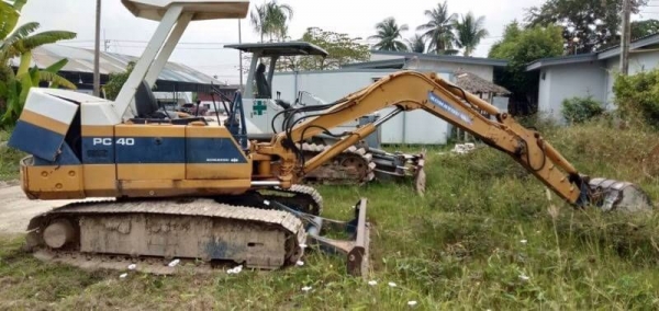 ตลาดซื้อขาย เครื่องจักร รถแบคโฮ รถขุด KOMATSU (โคมัทสึ) กรุงเทพ มือสอง ...