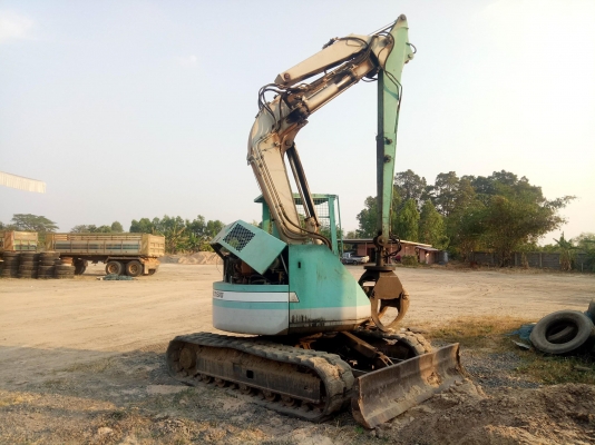 Komatsu PC75 มือคีบไม้สภาพสวยพร้อมใช้งาน - Truck2Hand.com