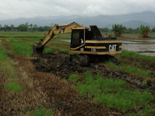 ขายด่วน..รถแบคโฮ CAT E120 B รถสวยแกร่ง ระบบ - Truck2Hand.com