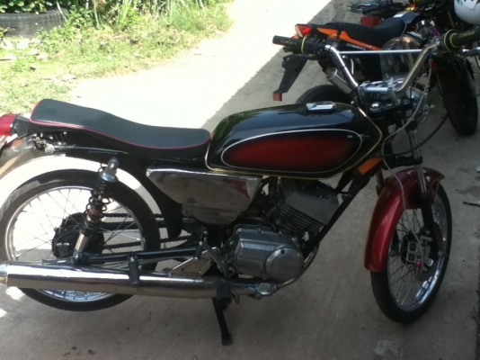 RX-S สภาพดีพึ่งทำสีมาใหม่ มีทะเบียนไม่ขาดต่ - Truck2Hand.com