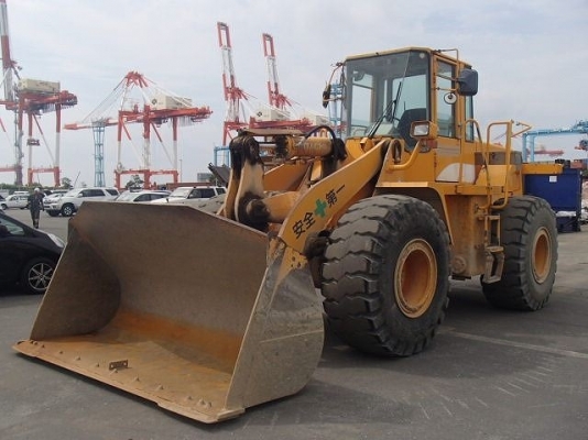 รถตัก HITACHI LX160-7 (เทียบเท่า TCM L32-2) - Truck2Hand.com