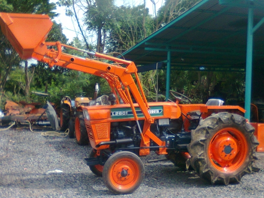 ตลาดซื้อขาย เครื่องจักรเกษตร รถไถ KUBOTA (คูโบต้า) ลพบุรี มือสอง ...