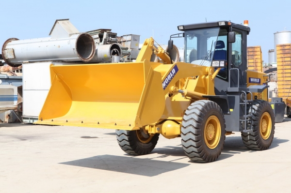 ตลาดซื้อขาย เครื่องจักร รถตัก ล้อยาง/ตีนตะขาบ กรุงเทพ มือสอง (สินค้าที่ ...