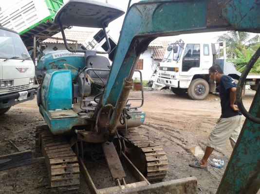 ขายKOMATSU PC20-7 รถสวยพร้อมใชค่ะ - Truck2Hand.com