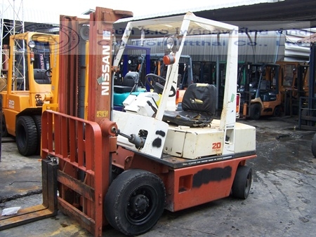 ขาย รถโฟล์คลิฟท์ NISSAN รุ่น EH02 - Truck2Hand.com
