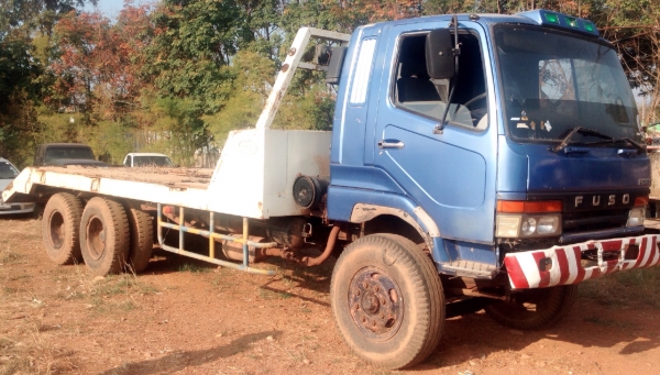NISSAN UD 220 HP PE6 สิบล้อ 2 เพลา เทรลเลอร - Truck2Hand.com