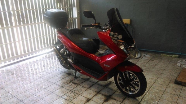 ขาย PCX 125 i ปี 2554 สีแดง VIp - Truck2Hand.com