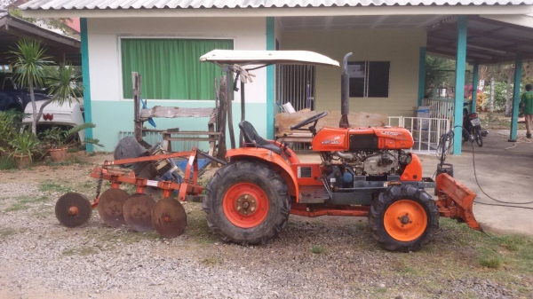 ขาย KUBOTA KRT 140 PLUS มี PTO เครื่องดี เก - Truck2Hand.com