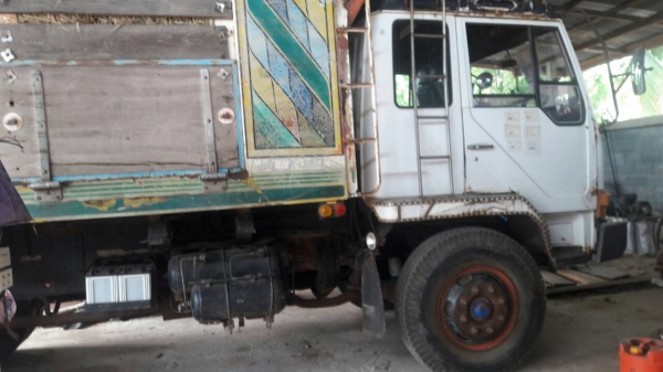 ขายตามสภาพ 10ล้อ Ho 7C 185 เกียร์ สโลอินเตอ - Truck2Hand.com