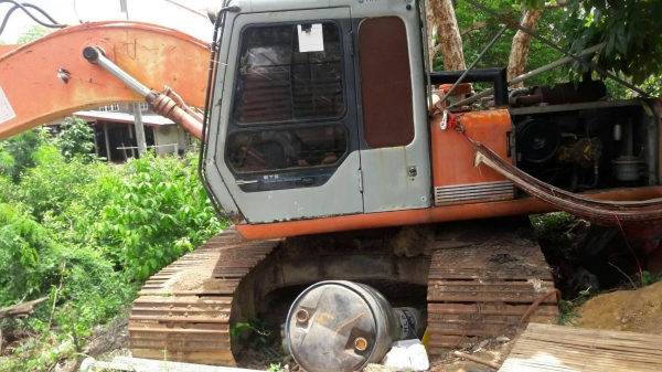 ขาย 485,000 Hitachi EX 200-1 เครื่องดี ปั่ม - Truck2Hand.com